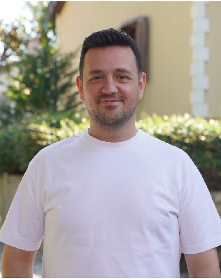 Everton & West Ham Eye Former Chelsea Talent Cesare Casadei After ...